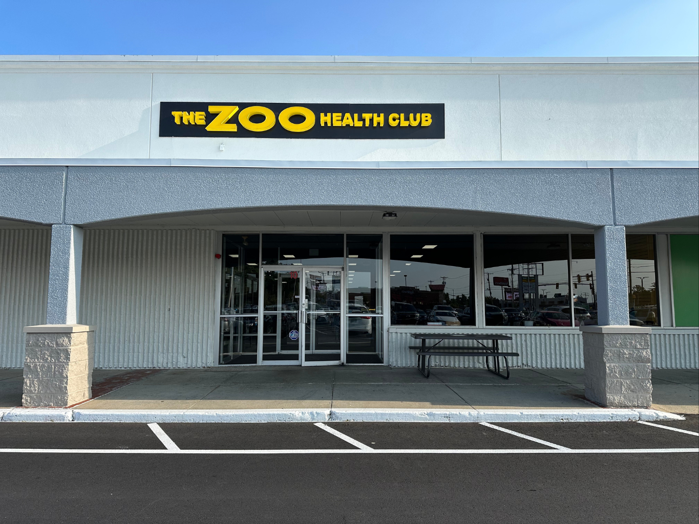 Hooksett (NH) - The Zoo Health Club
